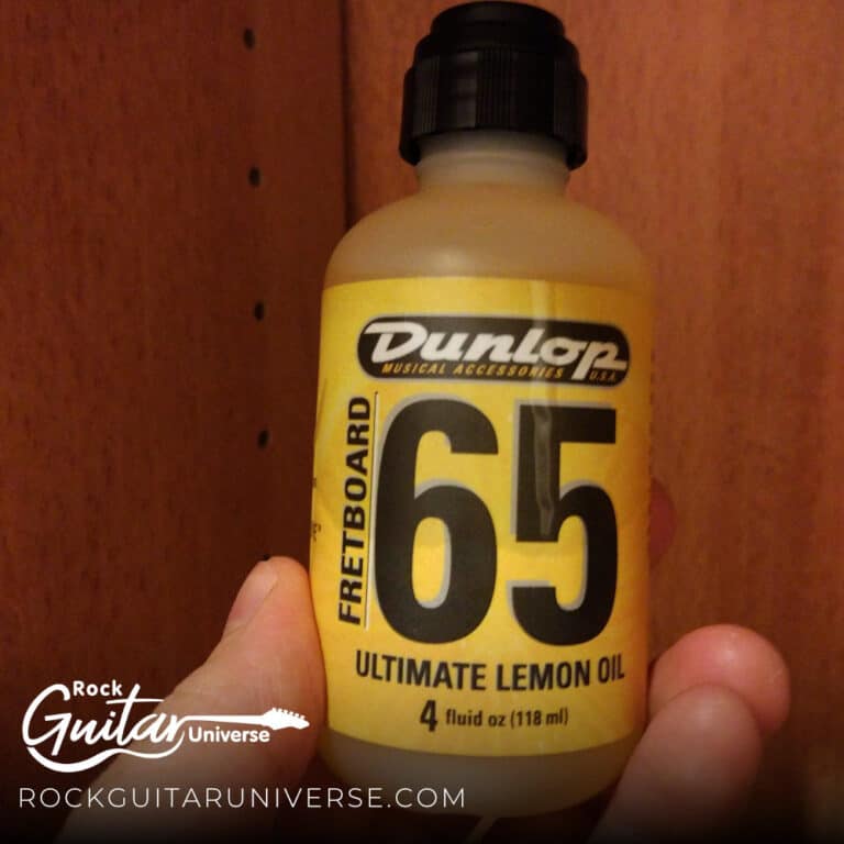 Best Fretboard Oil – How, When, On What To Apply It – Rock Guitar Universe