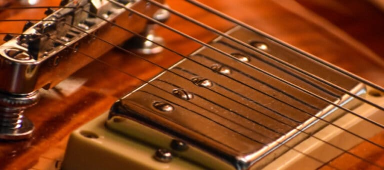 9 Reasons Why Gibson Guitars Are So Expensive – Rock Guitar Universe