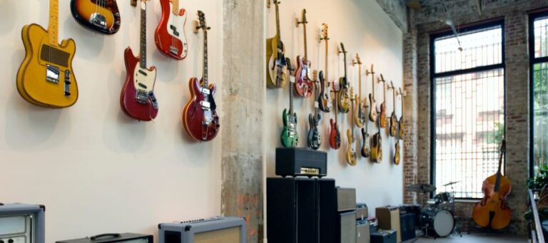 20 Best Places to Buy Guitars Online in 2024 (New or Used) – Rock ...