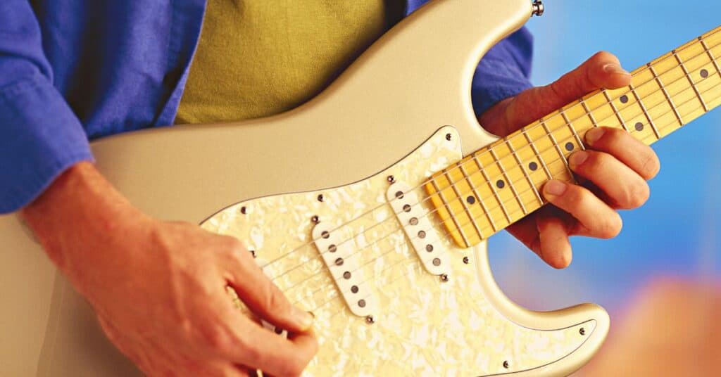 30 Best Songs In F Minor – Guitar Tabs, Lessons Included – Rock Guitar ...